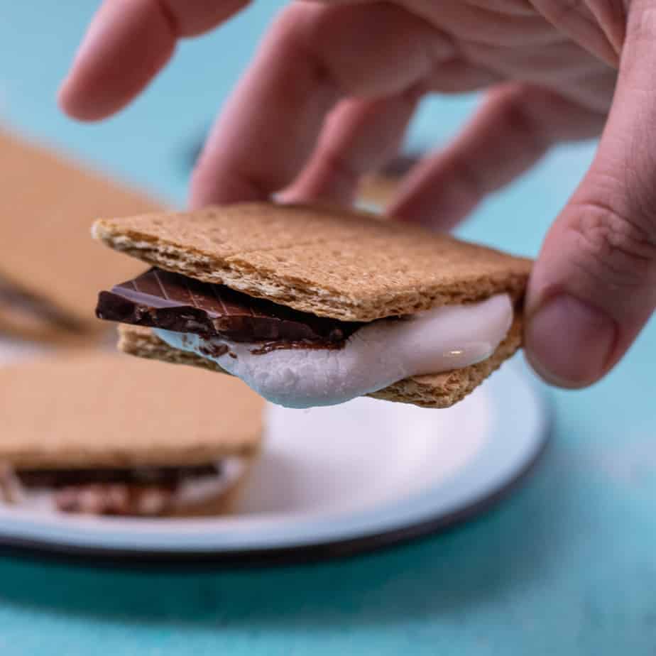 Air Fryer S'mores - Smack Of Flavor